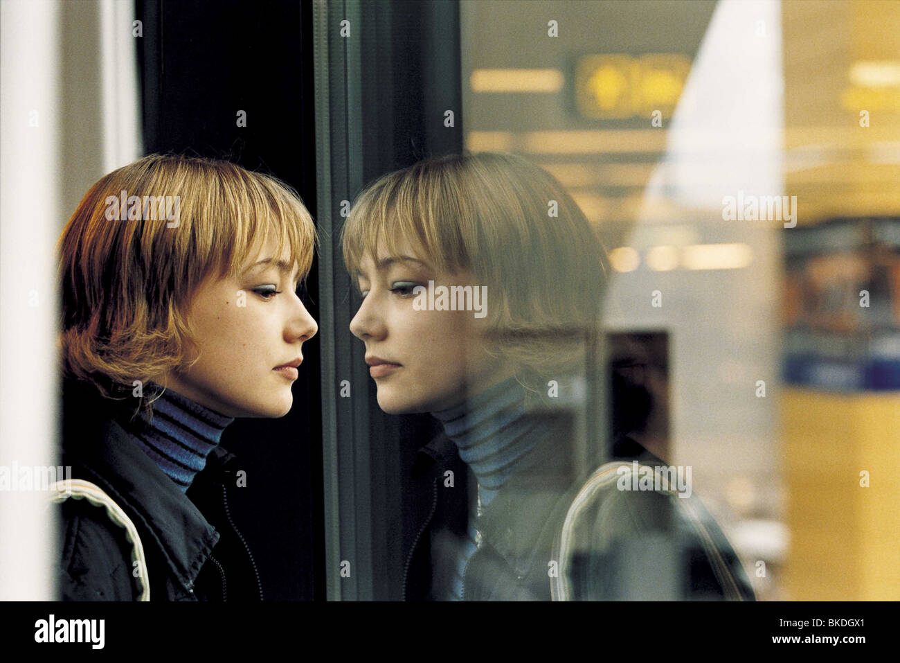 LILYA 4-EVER (2002) OKSANA AKINSHINA LILY 001-12 Stock Photo - Alamy