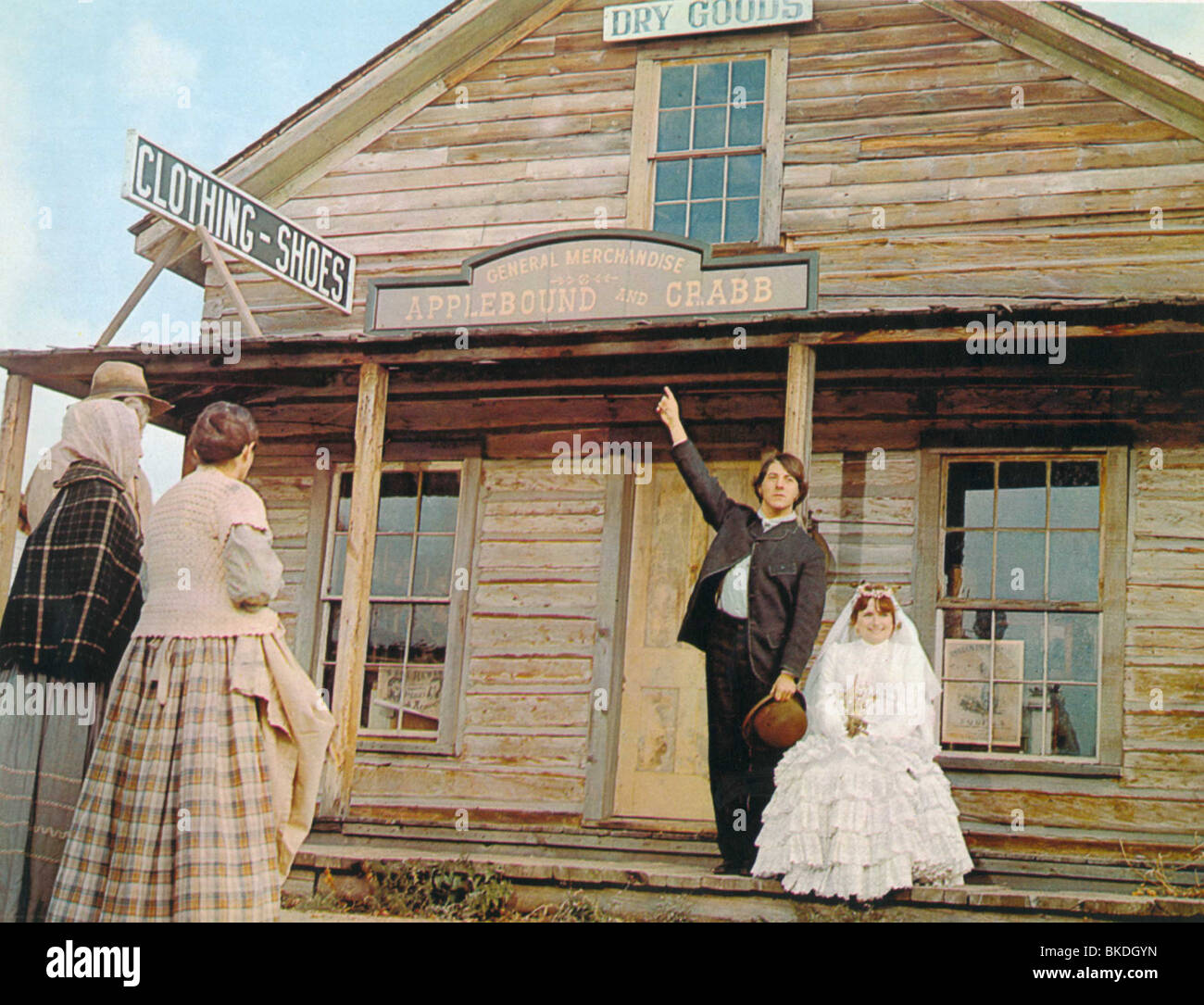 LITTLE BIG MAN (1970) DUSTIN HOFFMAN LTBM 003FOH Stock Photo - Alamy