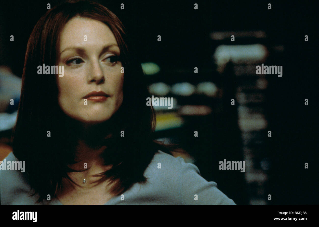 Magnolia 2000 julianne moore hi-res stock photography and images - Alamy Magnolia 2000 julianne moore hi-res stock photography and images - Alamy