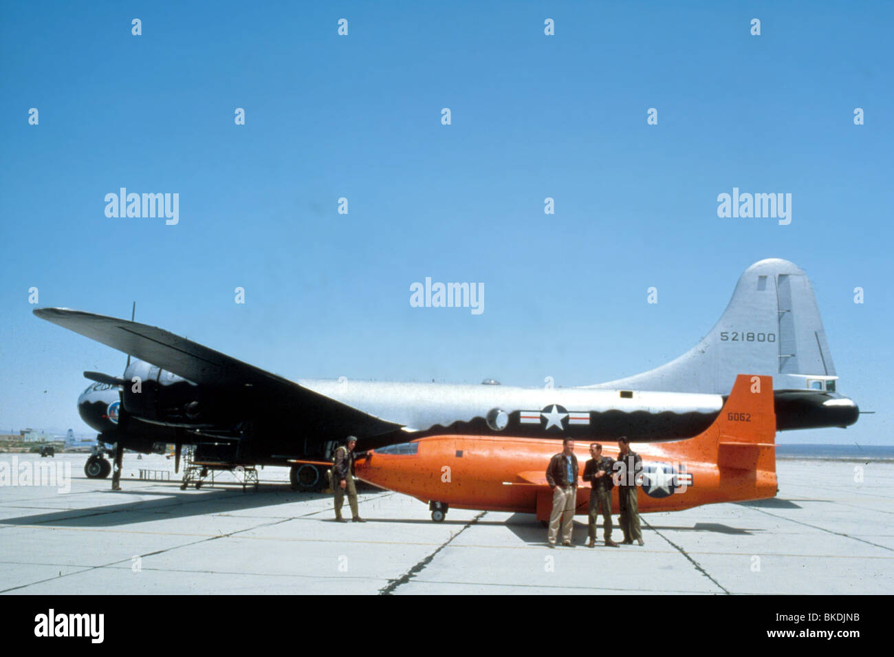 THE RIGHT STUFF -1983 Stock Photo - Alamy
