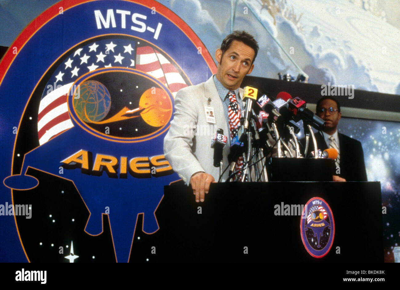 ROCKETMAN (1997) CREDIT DISNEY HARLAND WILLIAMS RKMN 010 Stock Photo ...