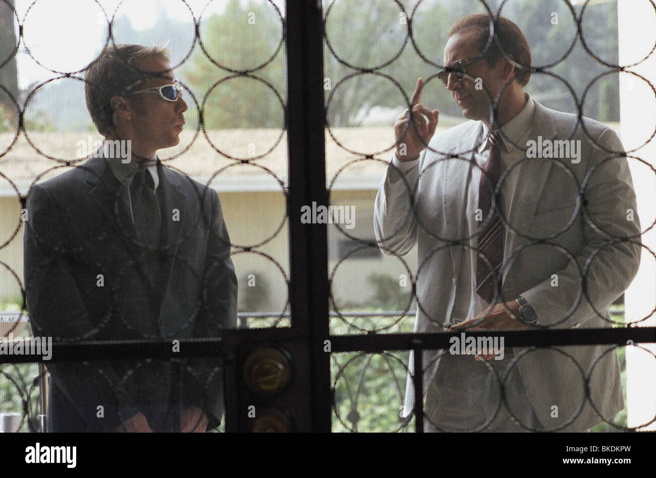 MATCHSTICK MEN (2003) SAM ROCKWELL, NICOLAS CAGE MITM 001-22A Stock ...