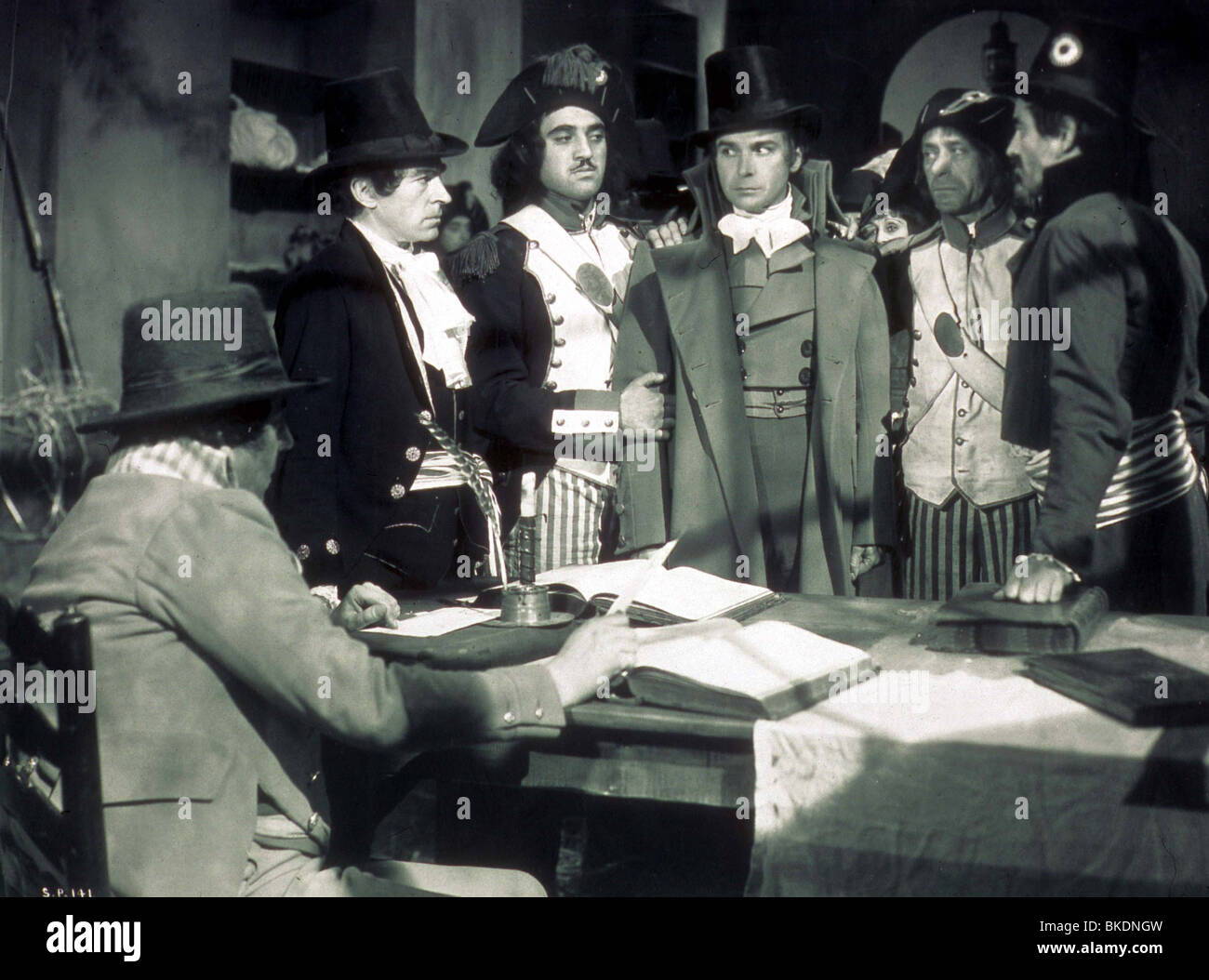 THE SCARLET PIMPERNEL (1934) WALTER RILLA SCTP 011 Stock Photo - Alamy