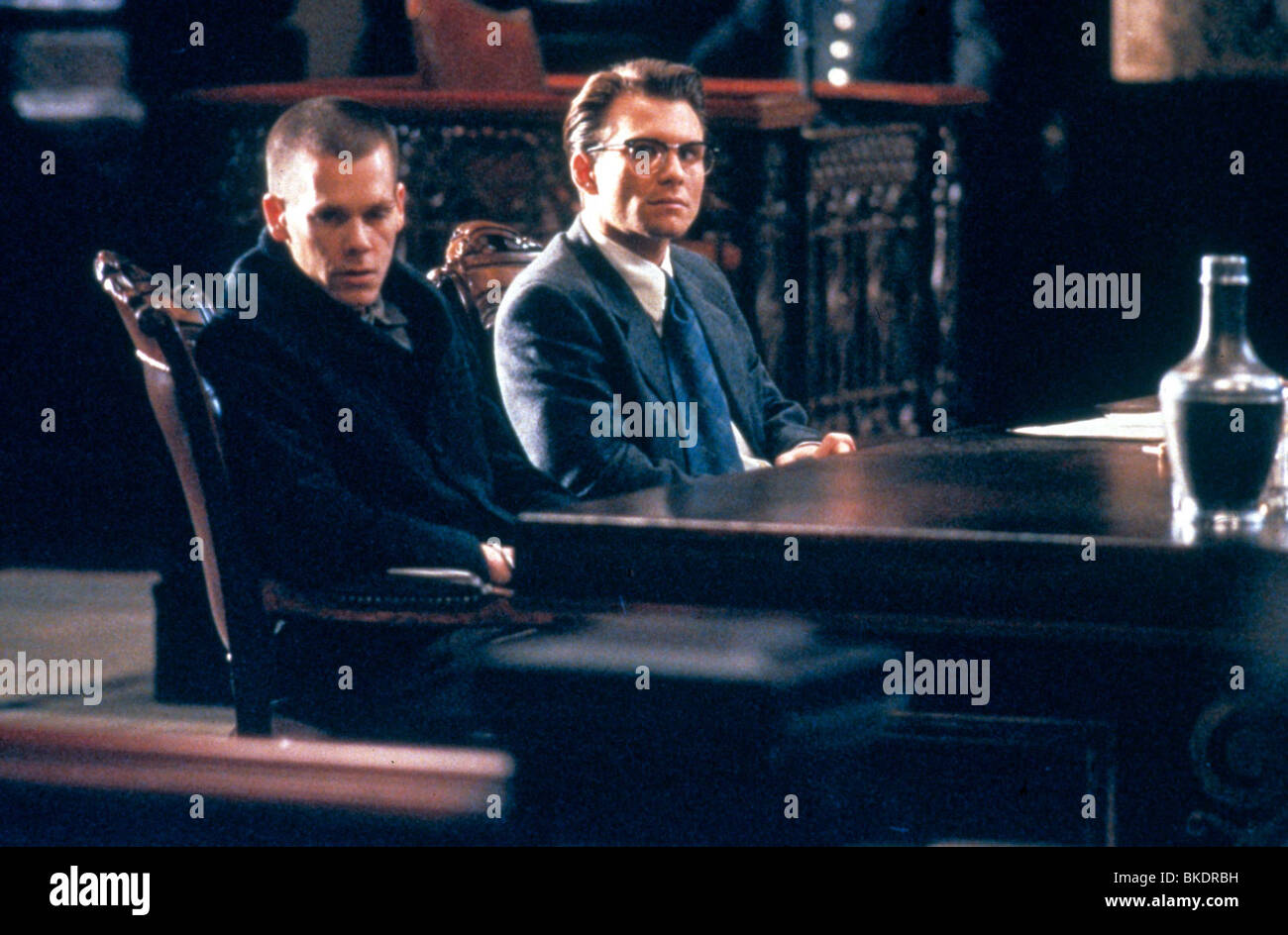 MURDER IN THE FIRST (1995) KEVIN BACON, CHRISTIAN SLATER MITF 068 H ...