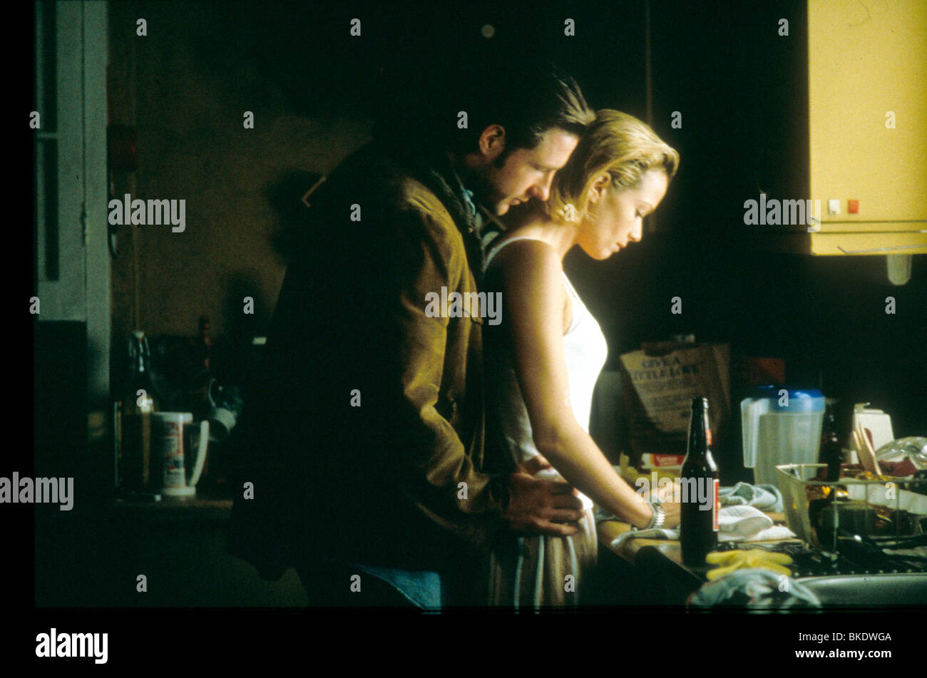 NO LOOKING BACK (1998) EDWARD BURNS, LAUREN HOLLY NLB 005 Stock Photo ...