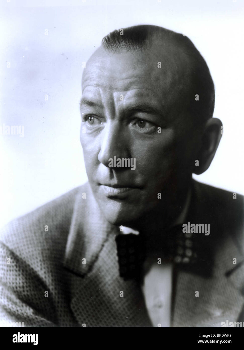 NOEL COWARD PORTRAIT Stock Photo - Alamy
