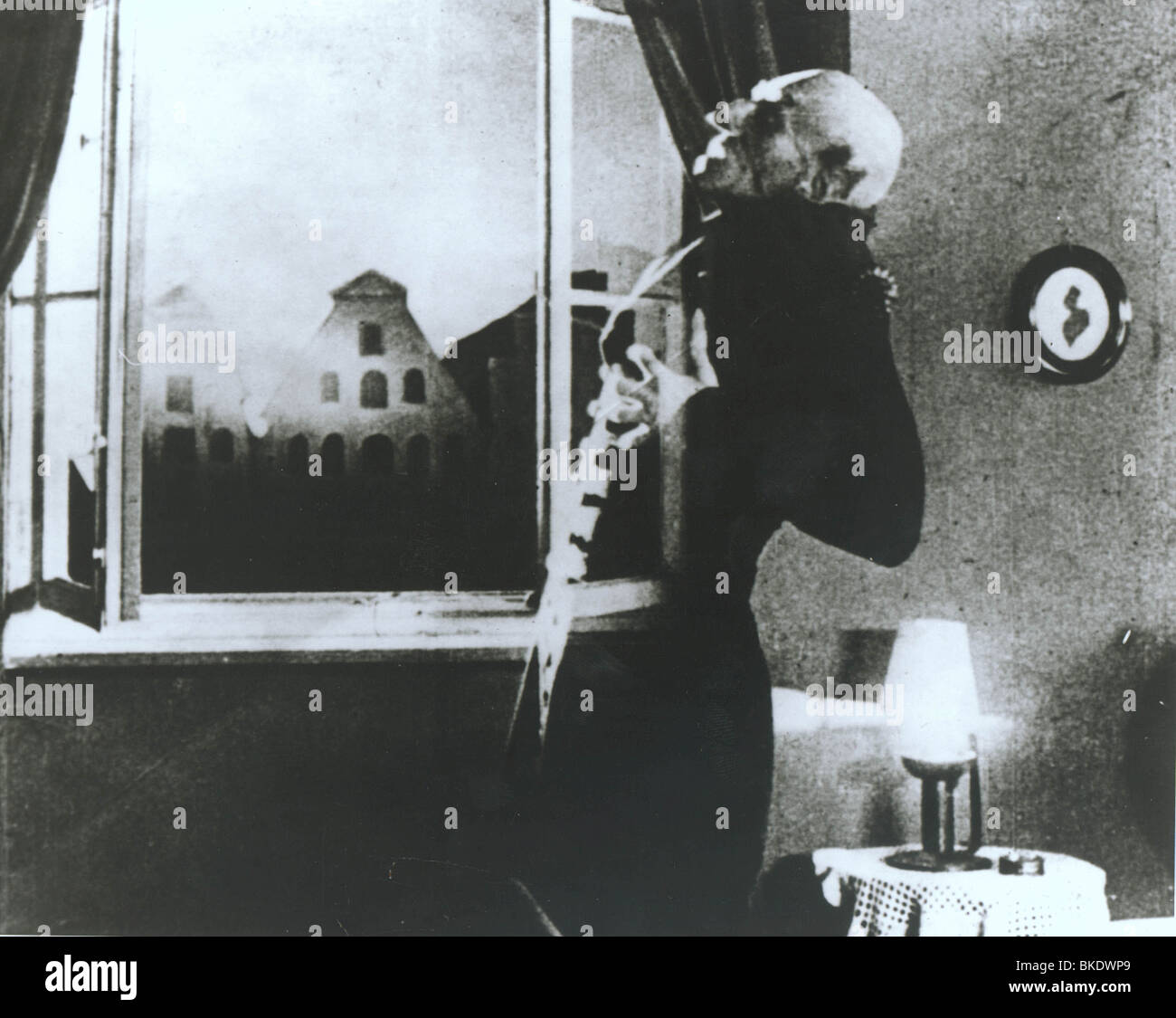 Nosferatu film hi-res stock photography and images - Alamy