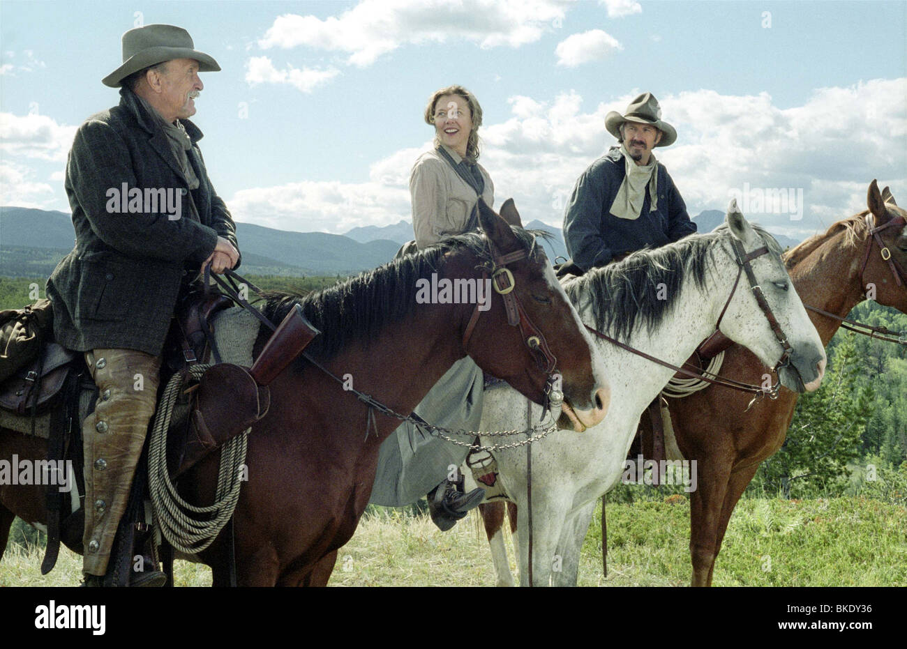 OPEN RANGE (2003) ROBERT DUVALL, ANNETTE BENING, KEVIN COSTNER OPNR 001 ...