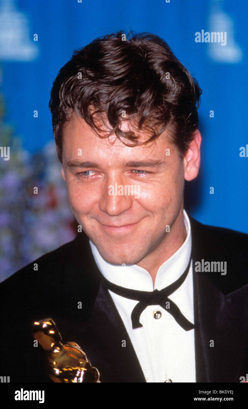 OSCAR-THE AWARDS (THE OSCARS) (ACADEMY AWARDS) 73RD ACADEMY AWARDS-2001 ...