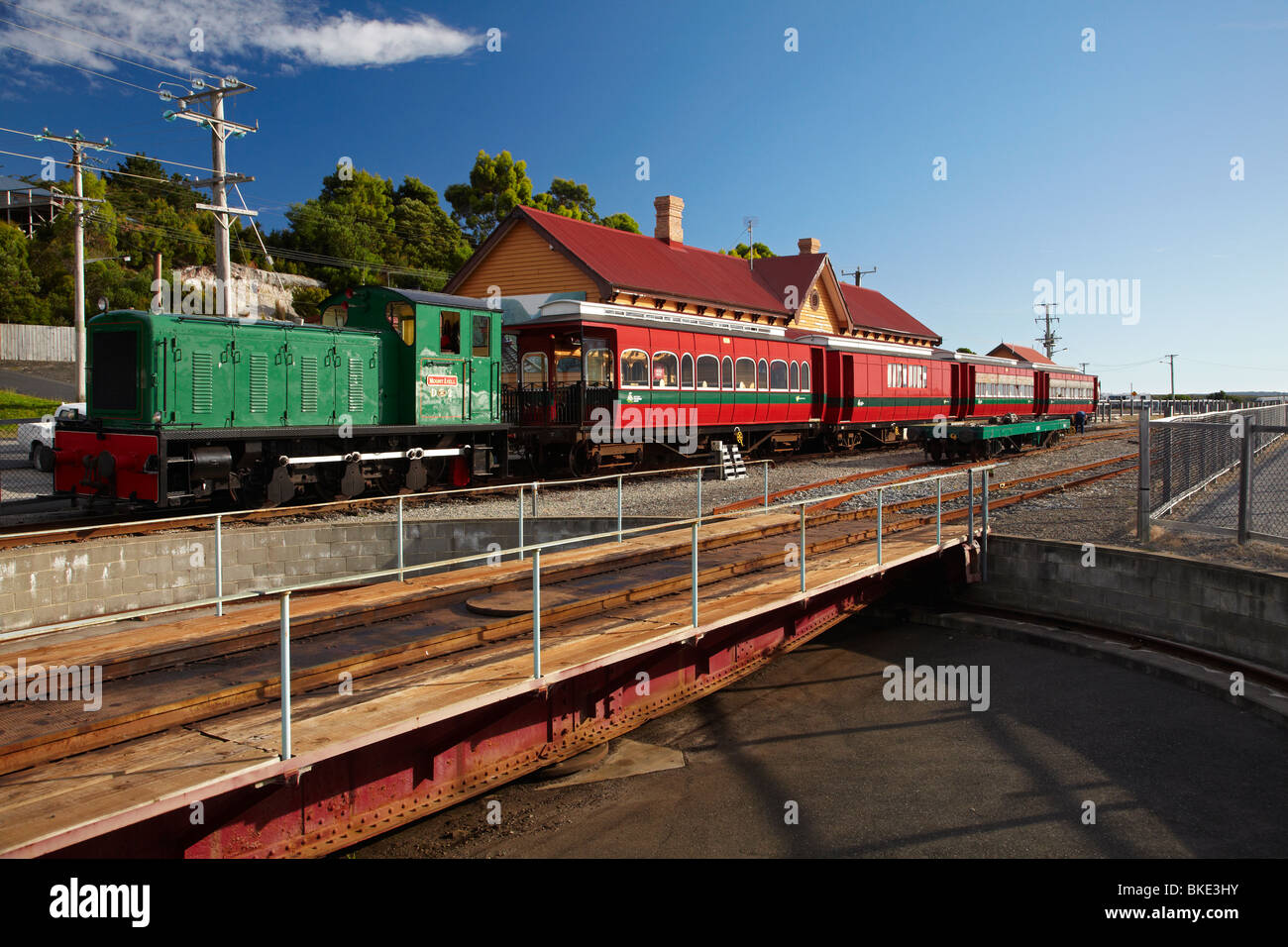 Turntable and West Coast Wilderness Railway Train at Railway Station ...