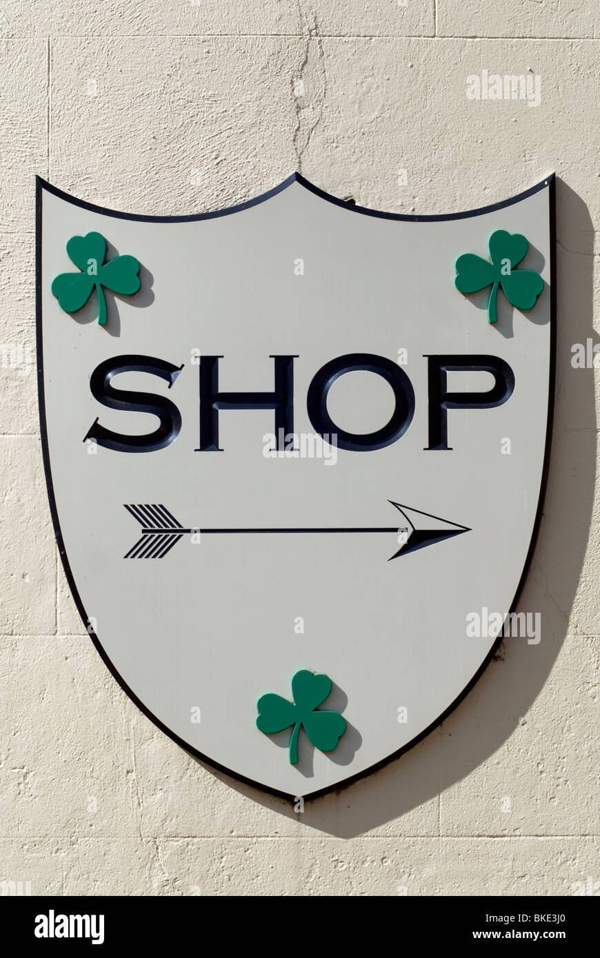 Irish shop hi-res stock photography and images - Alamy