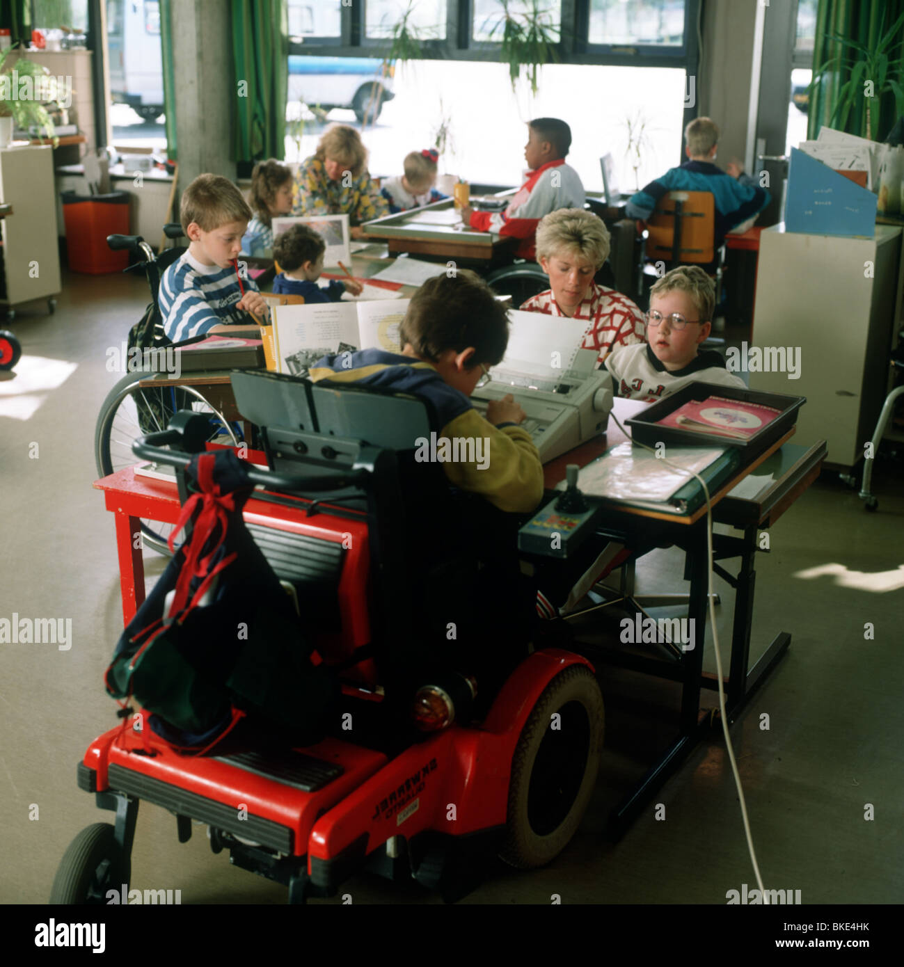 Disabled child classroom uk hi-res stock photography and images - Alamy