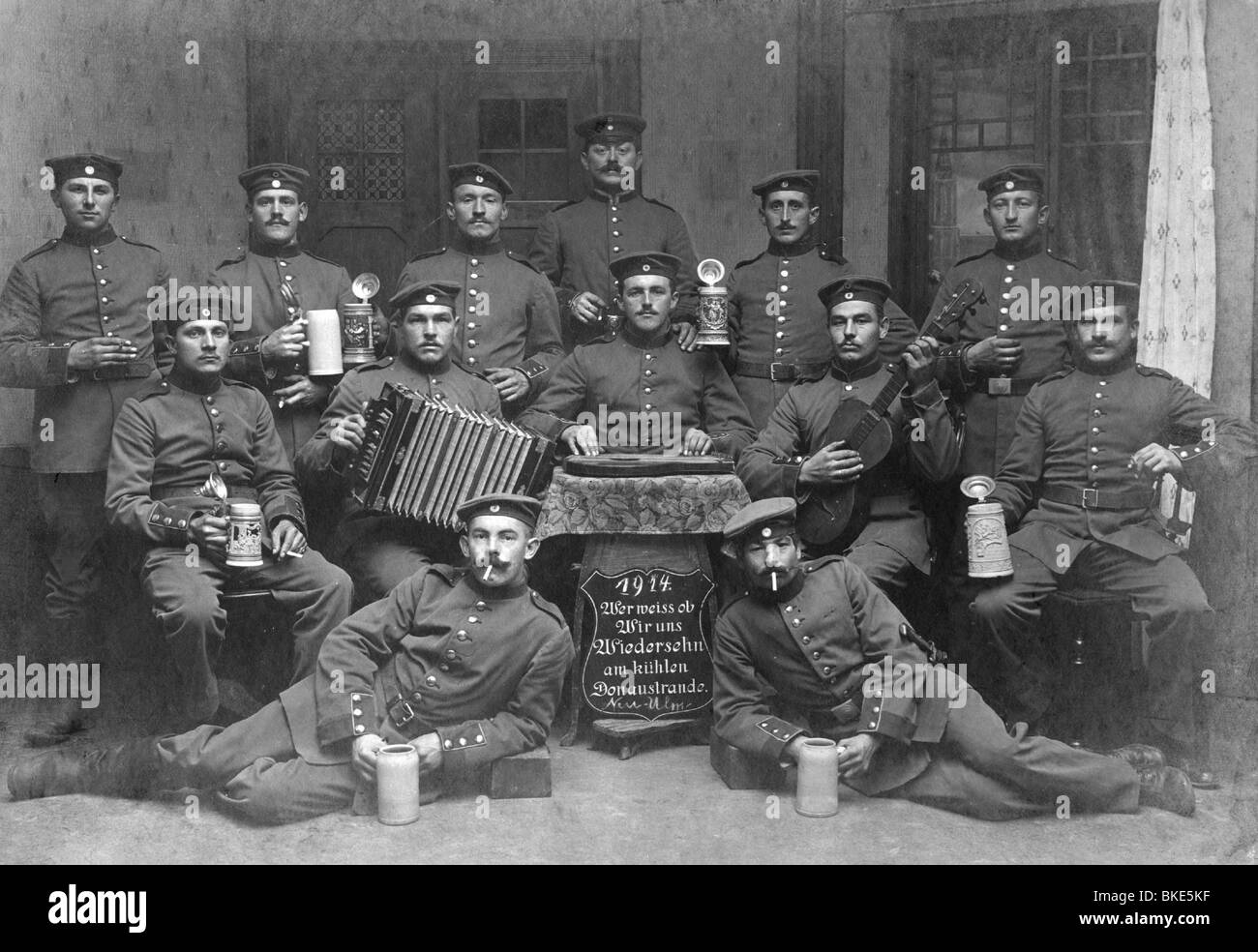 military, Germany, Bavaria, soldiers of the 12th Infantry Regiment with guitar, accordion and ...