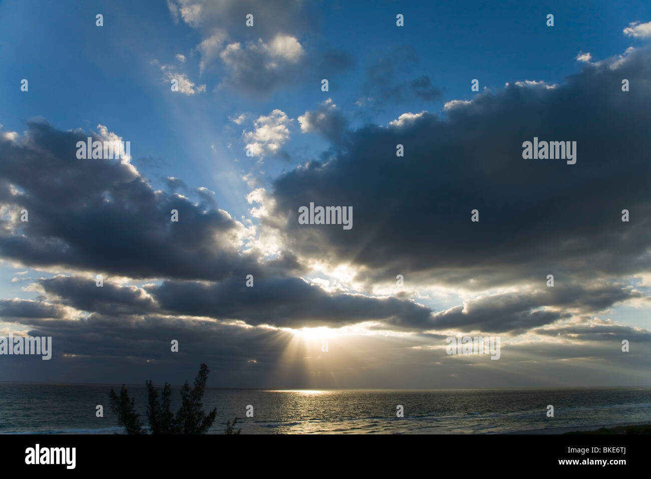 Sunbeams Through The Clouds, Miami Beach, Floria, Usa Stock Photo - Alamy