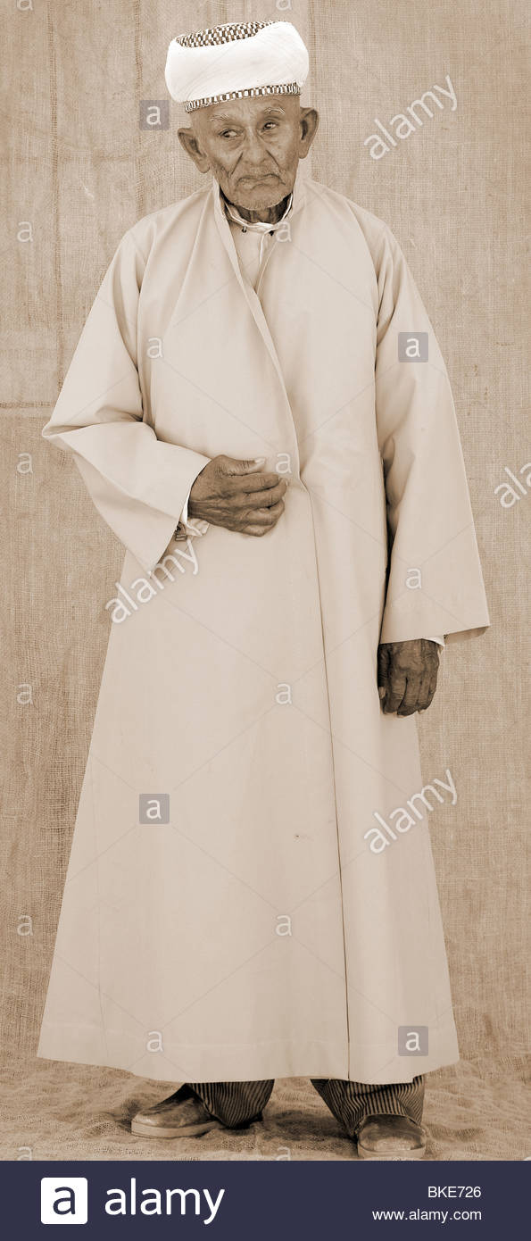 Arab Tribesmen High Resolution Stock Photography and Images - Alamy