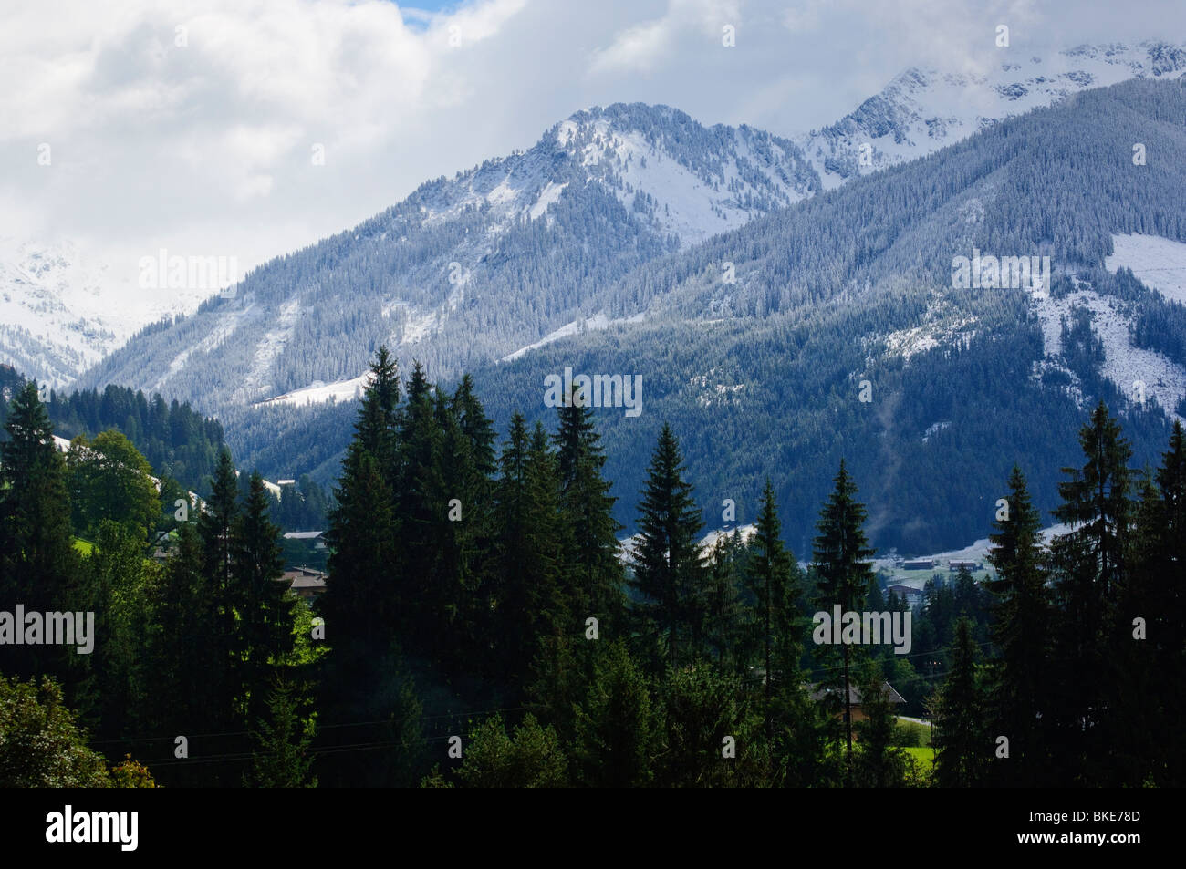 First snows of winter on the mountains around Alpbach in the Tirol ...
