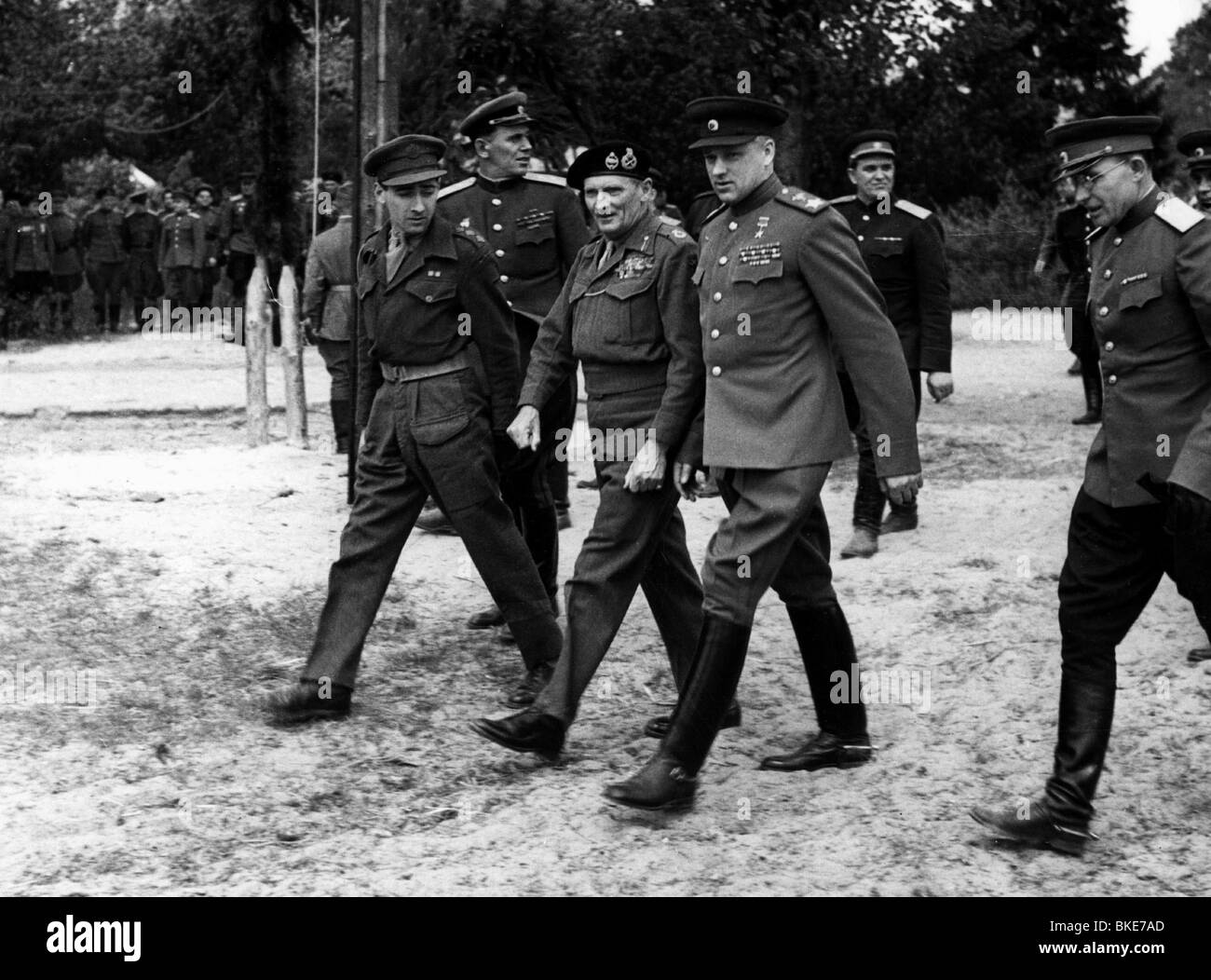 Marshal bernard law montgomery Black and White Stock Photos & Images ...