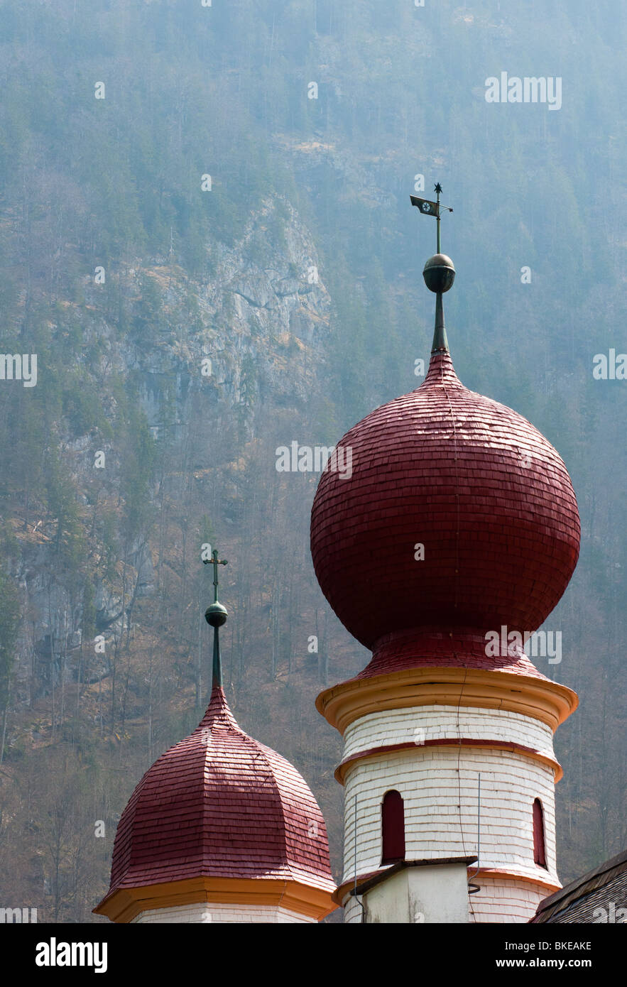 St. Bartholomew church on lake Konigsee in Bavarian Alps, Germany Stock ...