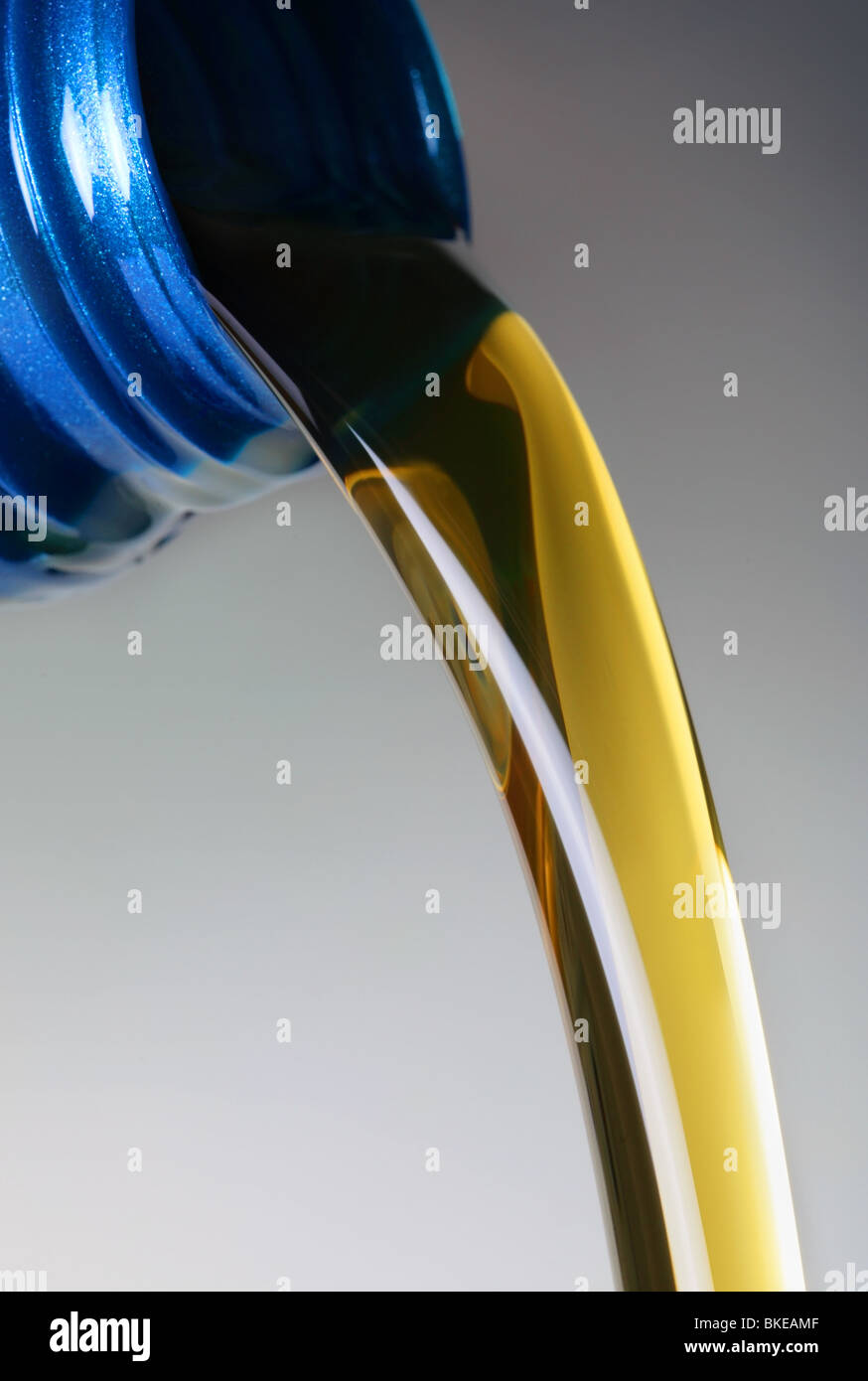 Oil macro motor hi-res stock photography and images - Alamy