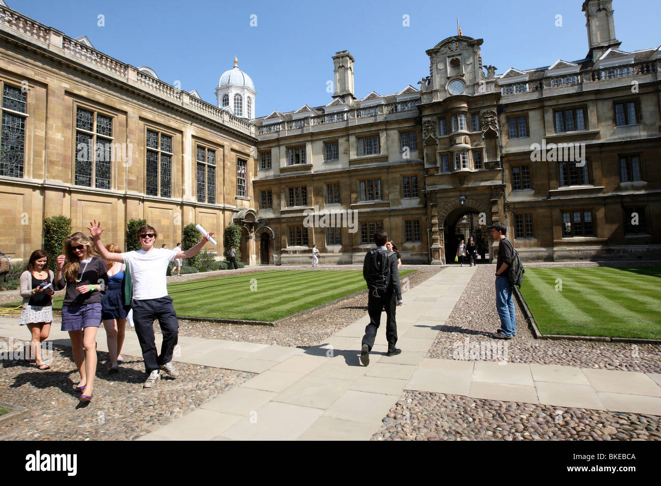 CAMBRIDGE UNIVERSITY STUDENTS Stock Photo - Alamy