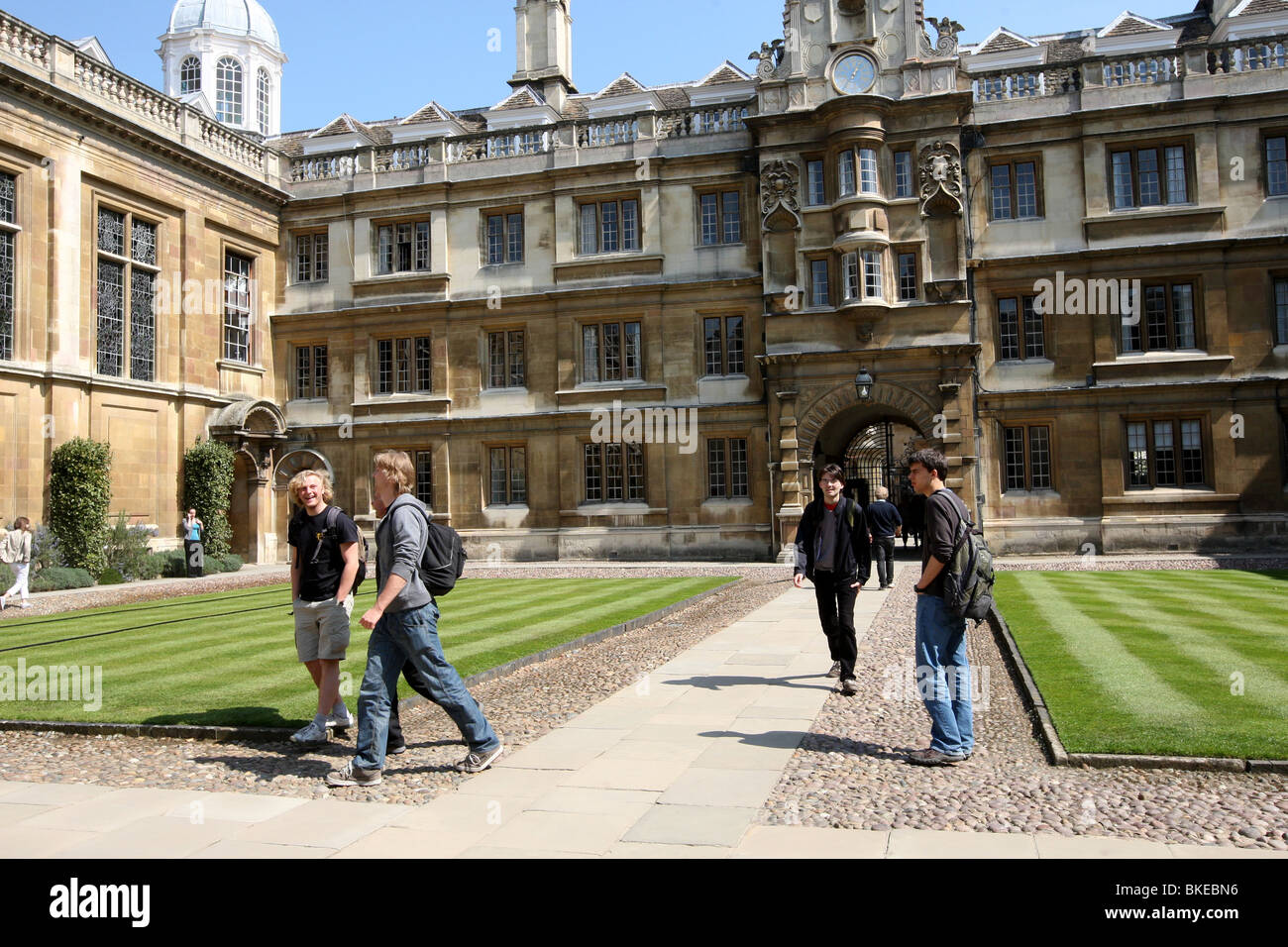 CAMBRIDGE UNIVERSITY STUDENTS Stock Photo - Alamy