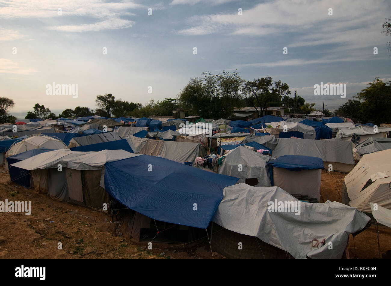 12 tents hi-res stock photography and images - Alamy