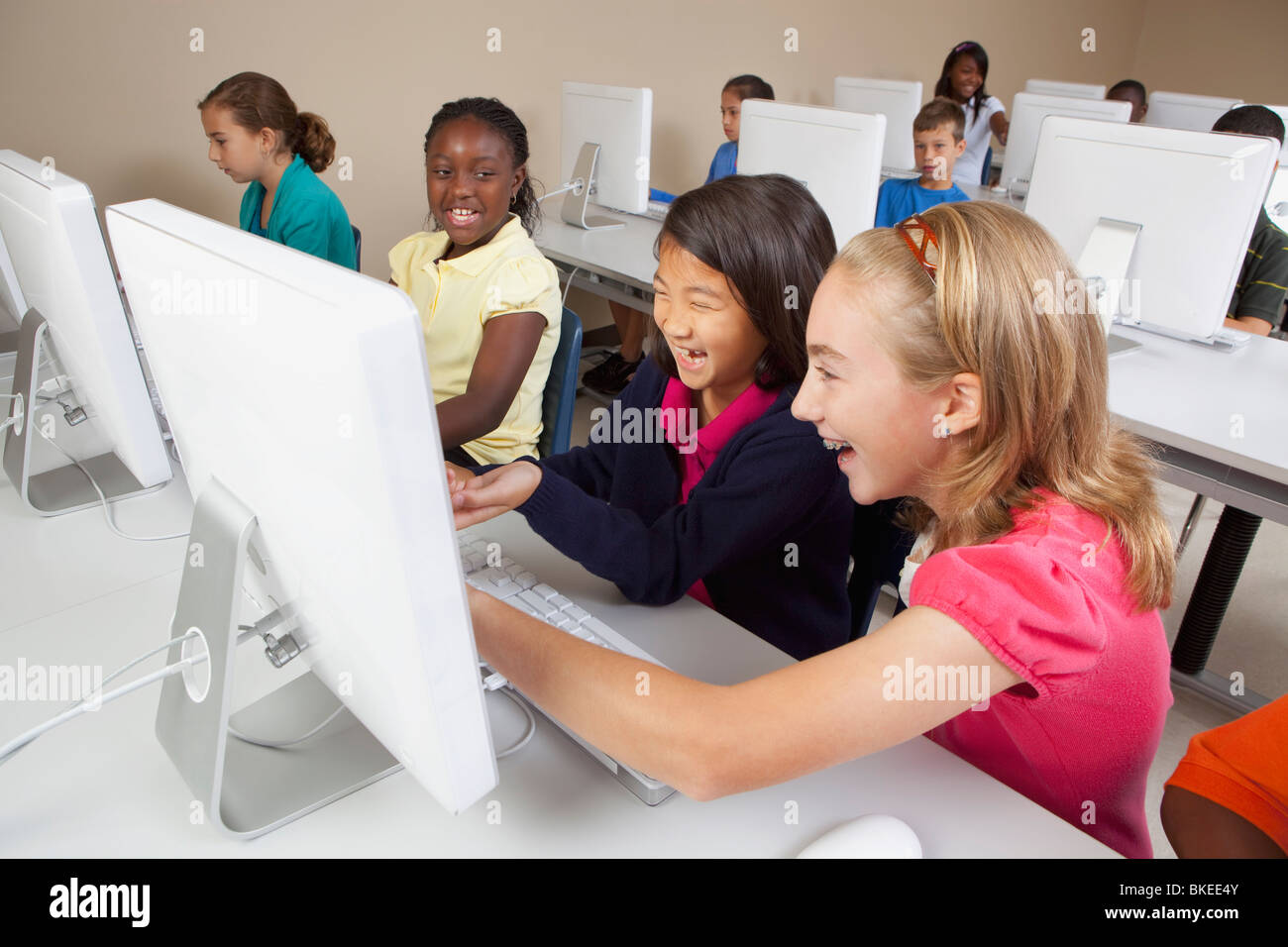 Students In Computer Class Stock Photo - Alamy