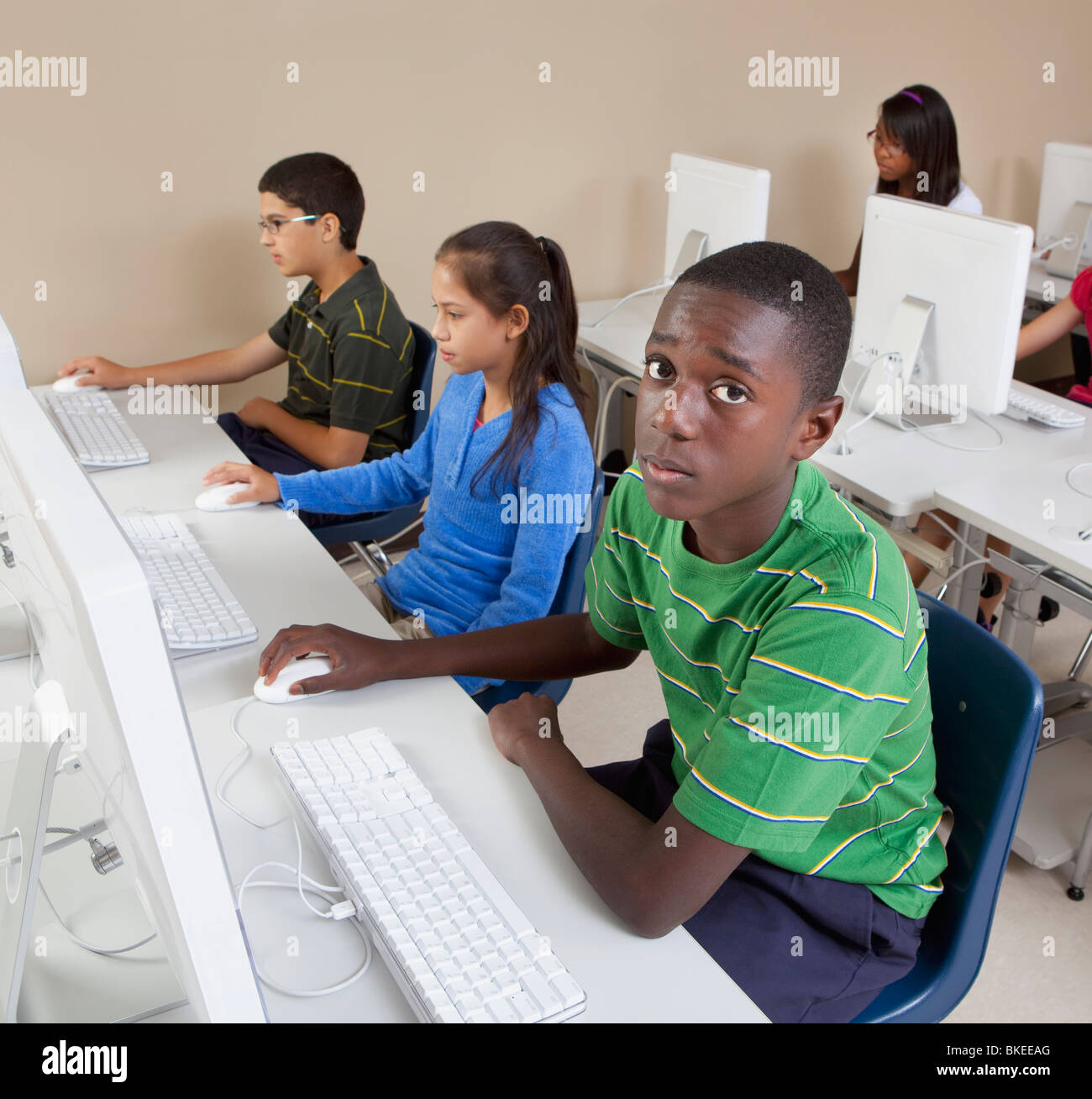 Students In Computer Class Stock Photo - Alamy