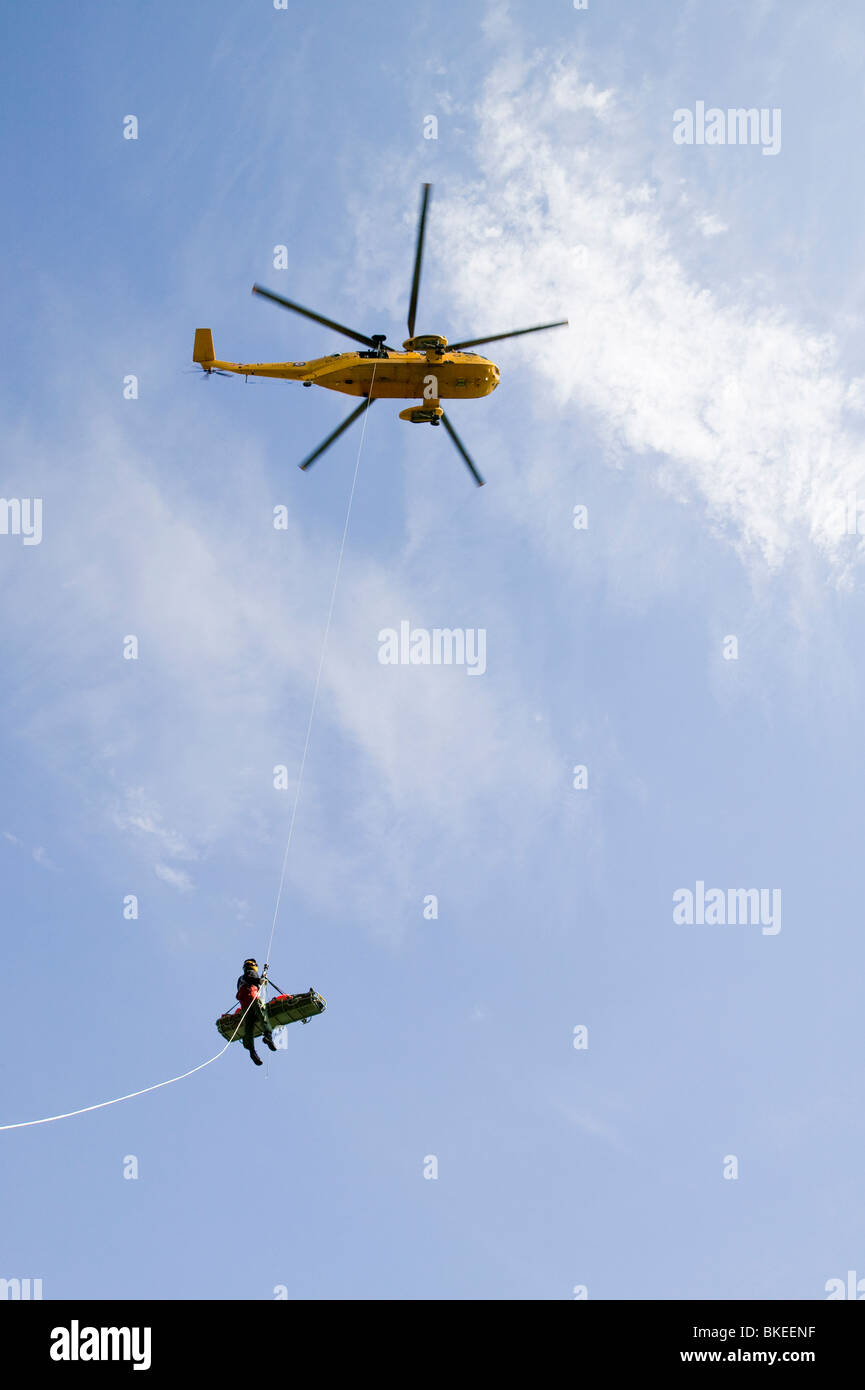 Raf mountain rescue team hi-res stock photography and images - Alamy