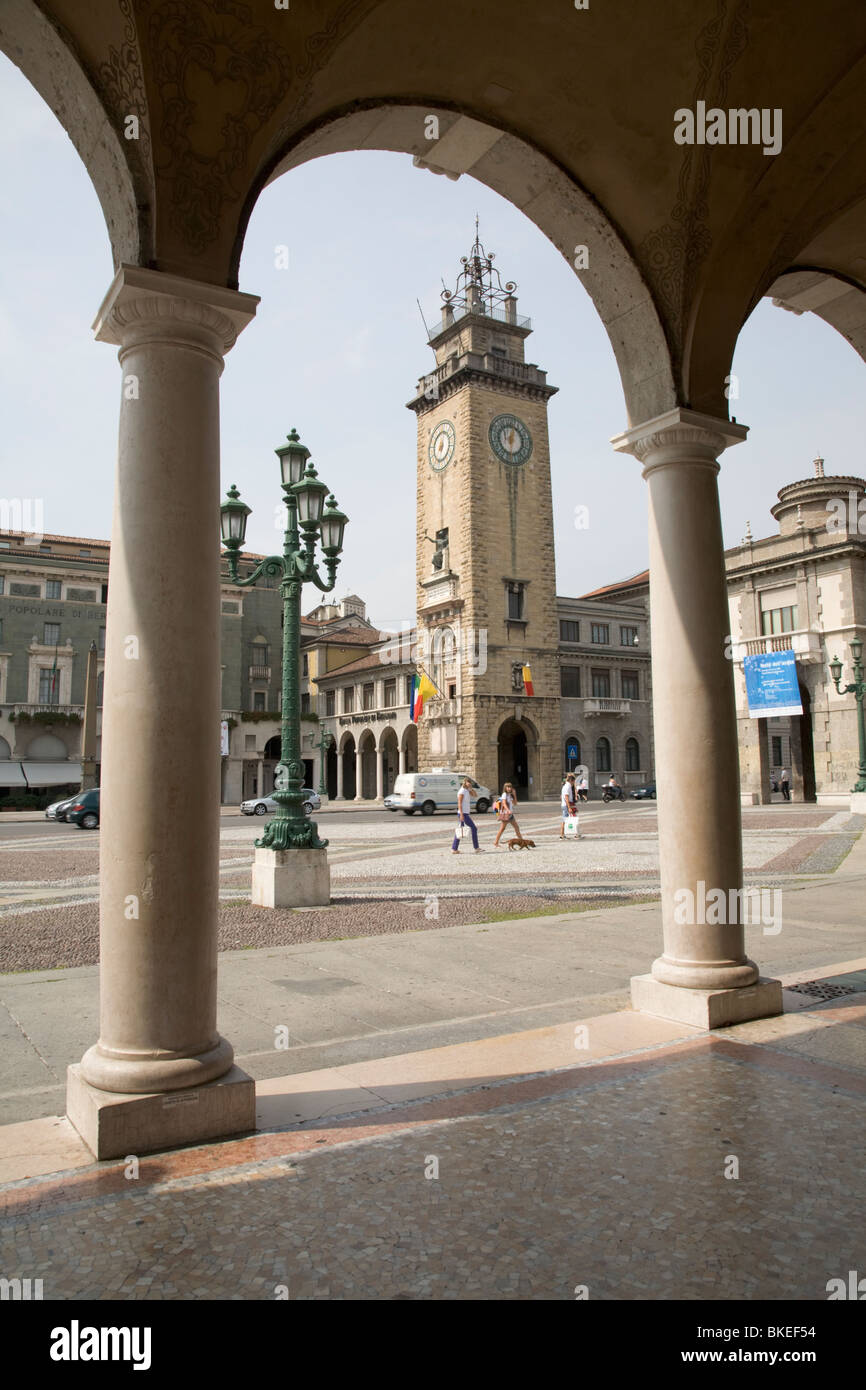 Arcade Columns Bergamo Italy Stock Photo - Alamy