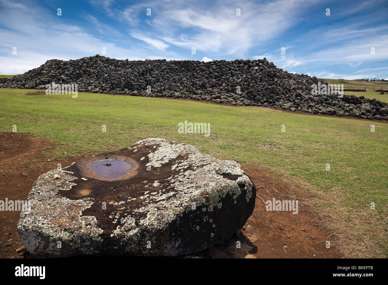 Pohaku stones hi-res stock photography and images - Alamy