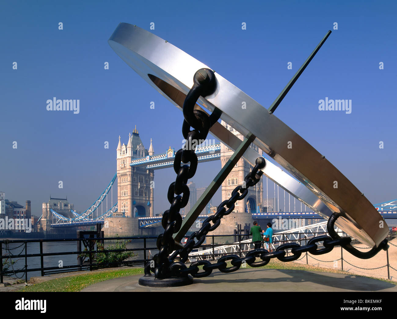 SUNDIAL Tower Bridge with sundial in foreground from St Katherine's ...