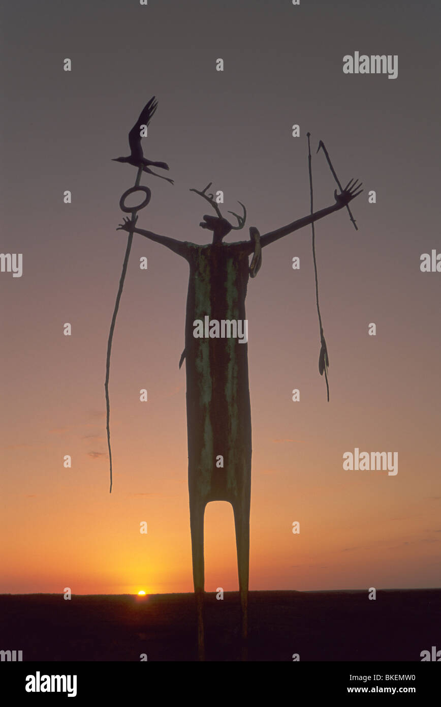 The Maker of Peace sculpture by Bill Worrell, at sunrise near ...