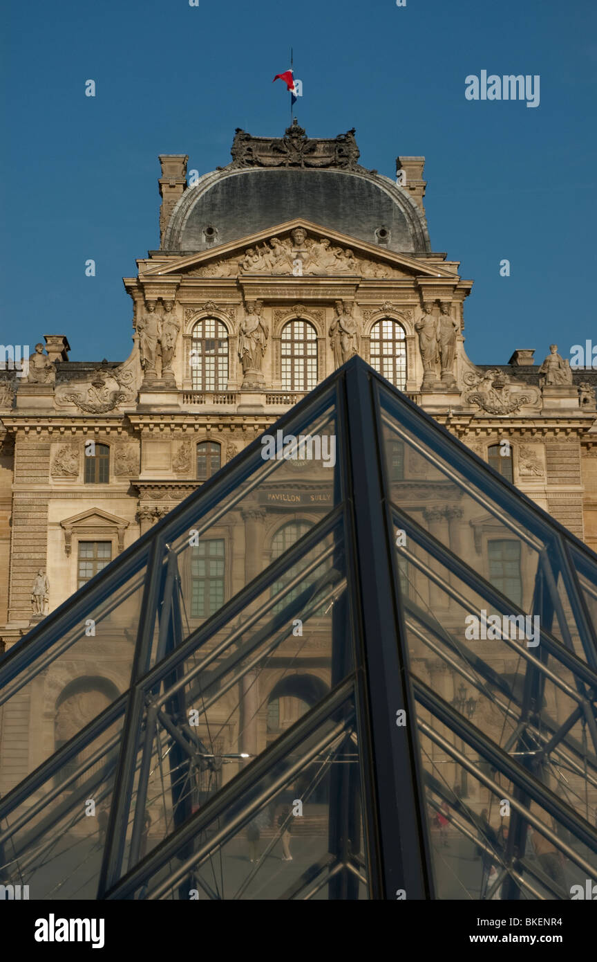 Pavillon Sully, Louvre Museum Architecture, Paris, France Stock Photo ...
