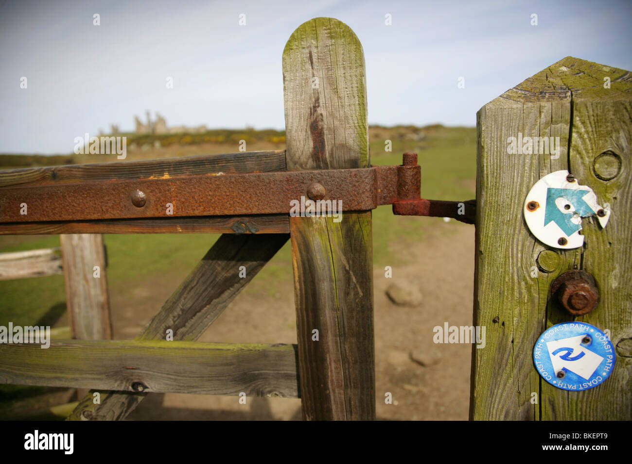 Wooden gate direction arrows on hi-res stock photography and images - Alamy