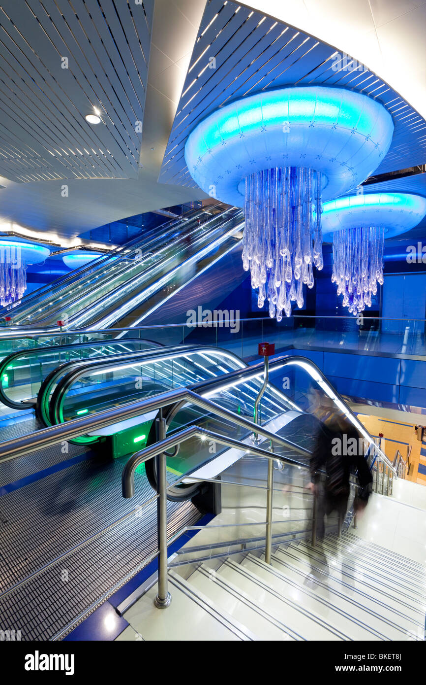Dubai metro station interior design hi-res stock photography and images ...