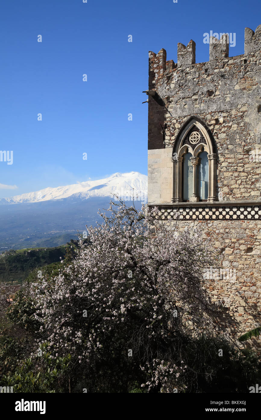 Taormina castle hi-res stock photography and images - Alamy