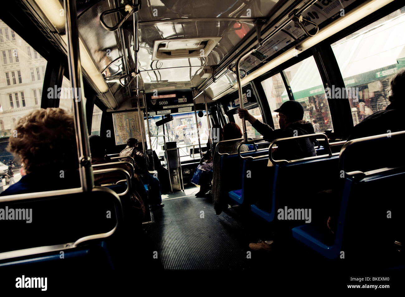 Mta bus hi-res stock photography and images - Alamy