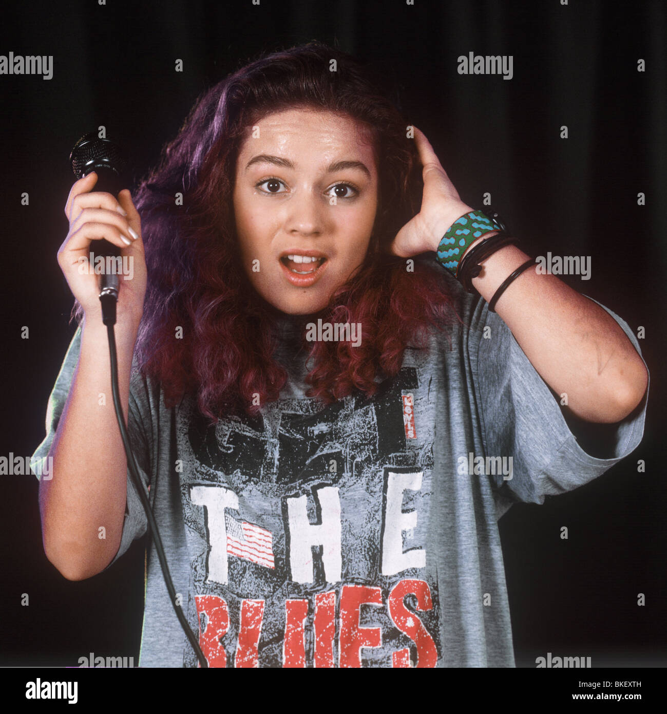 Teenager girl stage audience hi-res stock photography and images - Alamy