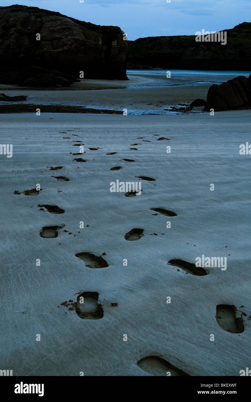 Footsteps on a beach in Donegal, Ireland Stock Photo - Alamy
