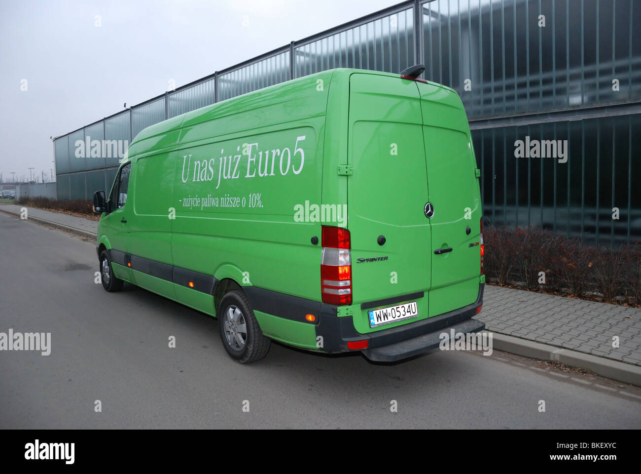 Mercedes-Benz Sprinter 260 CDI Van - green - L3H2 - German MCV Van - on ...