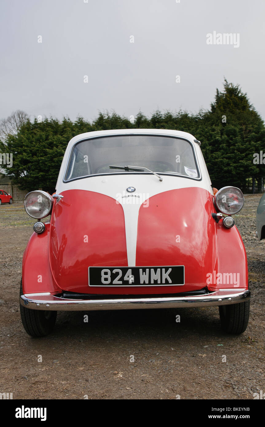 BMW Isetta bubble car Stock Photo - Alamy