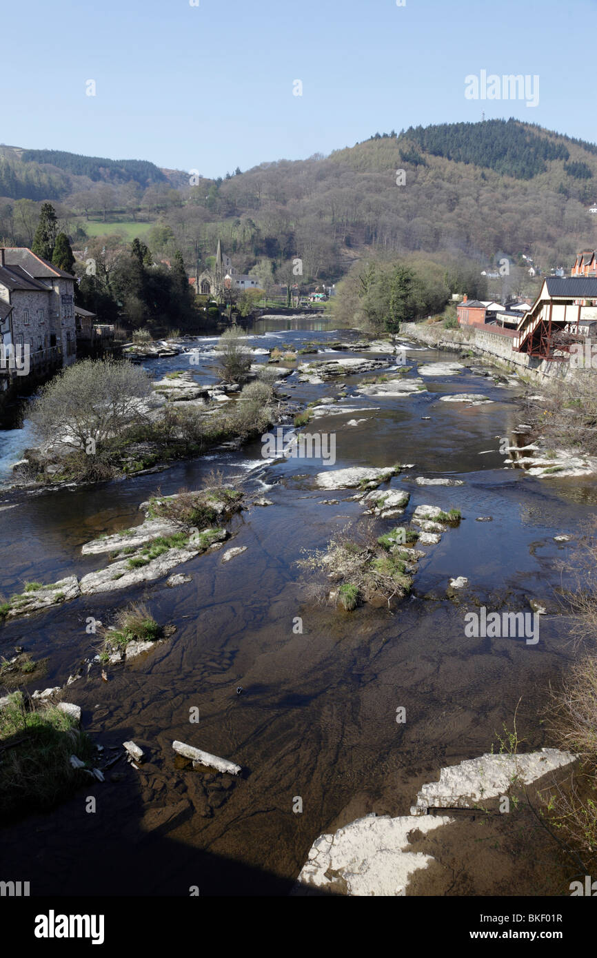 Valley of llangollen hi-res stock photography and images - Alamy