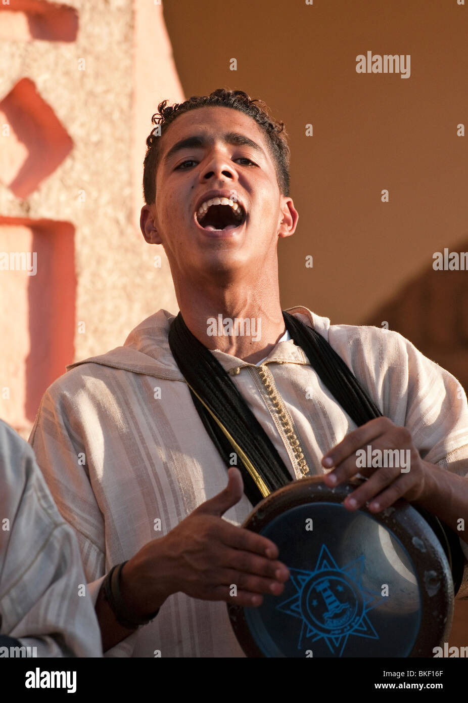 Traditional moroccan instrument hi-res stock photography and images - Alamy