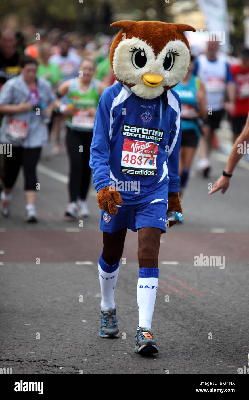 Football marathon hi-res stock photography and images - Alamy