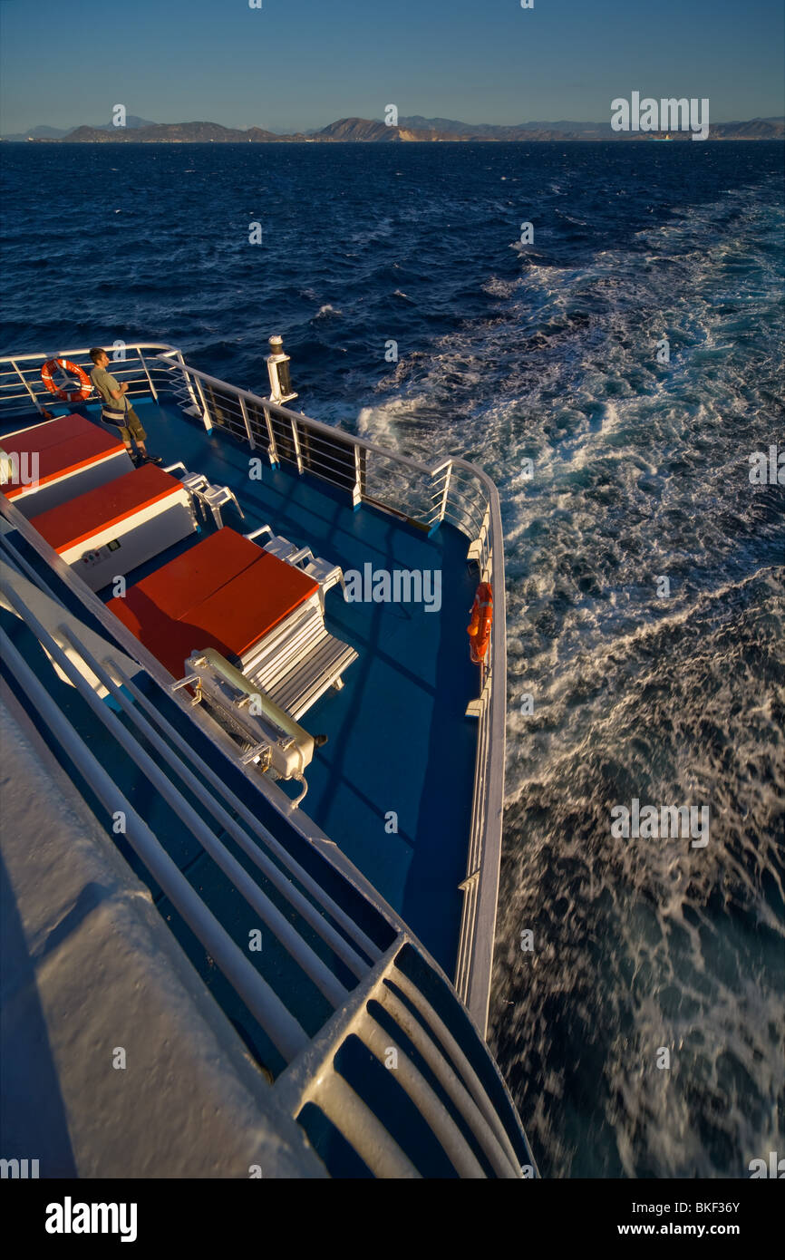 Sea foam at the stern of a ship hi-res stock photography and images - Alamy