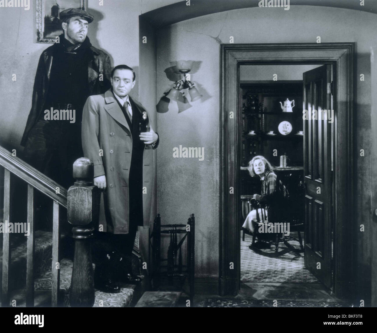 Three strangers 1946 peter whitney hi-res stock photography and images ...