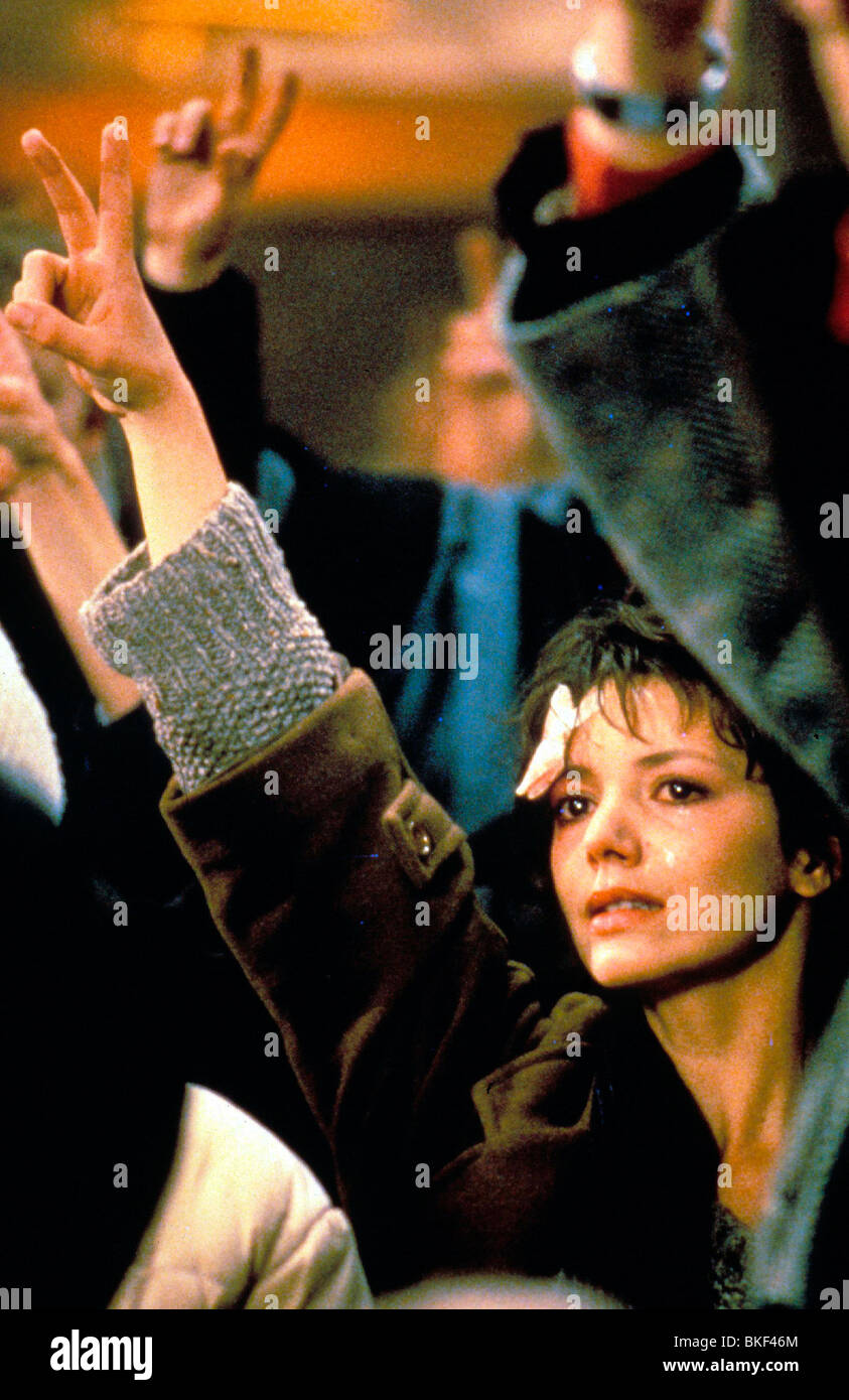 TO KILL A PRIEST (1988) JOANNE WHALLEY-KILMER TKP 001 Stock Photo - Alamy