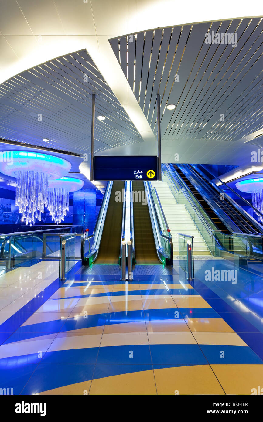 Modern uae hi-res stock photography and images - Alamy