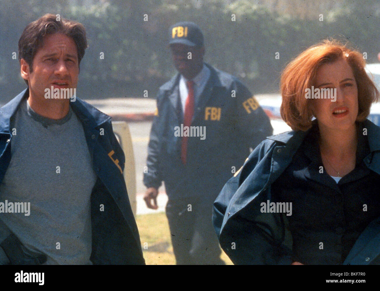 X-FILES: THE MOVIE (1998) DAVID DUCHOVNY, GILLIAN ANDERSON XFM 075 N ...
